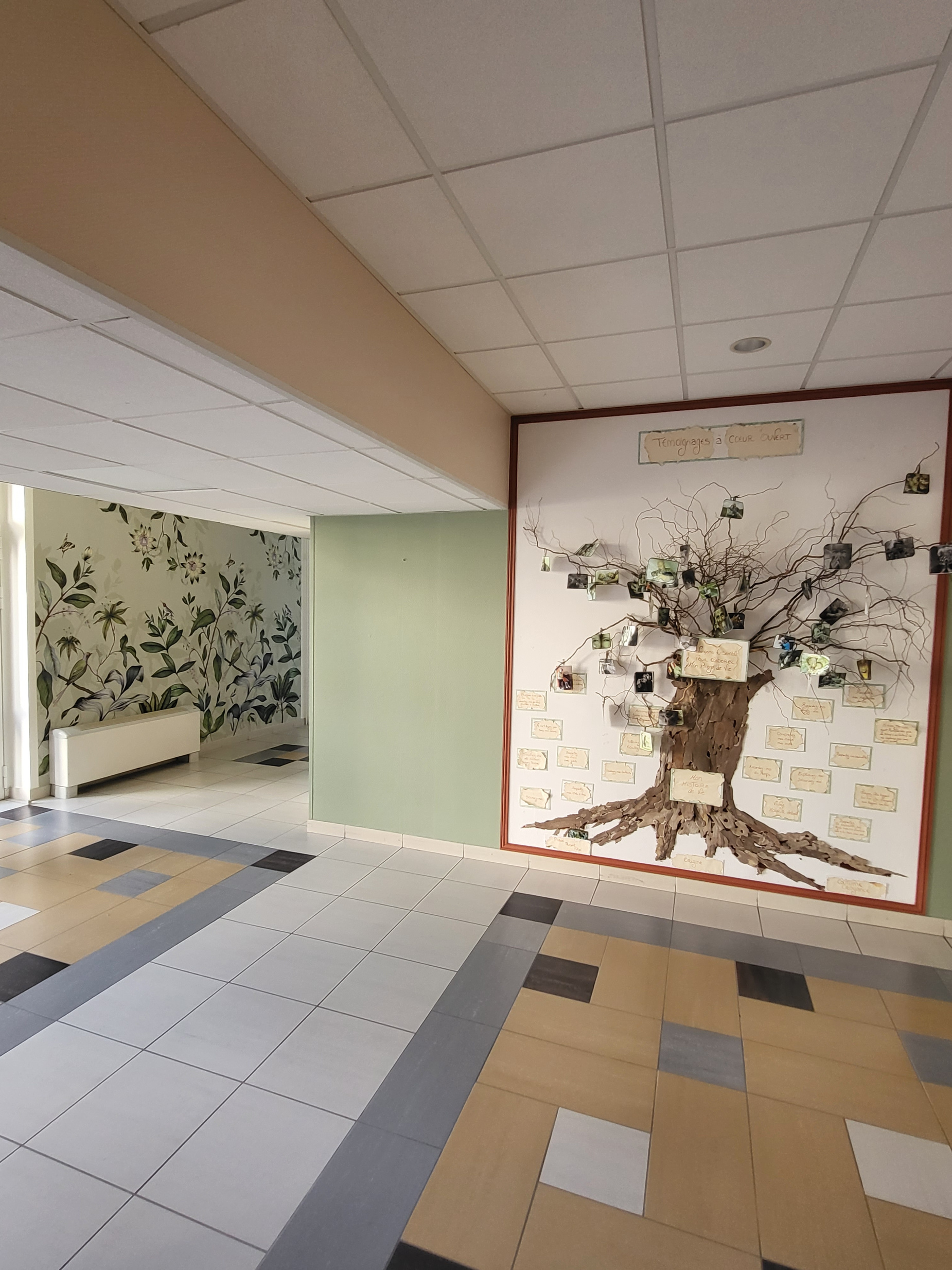 L'EHPAD Saint Jacques continue son embellissement intérieur - Résidence ...